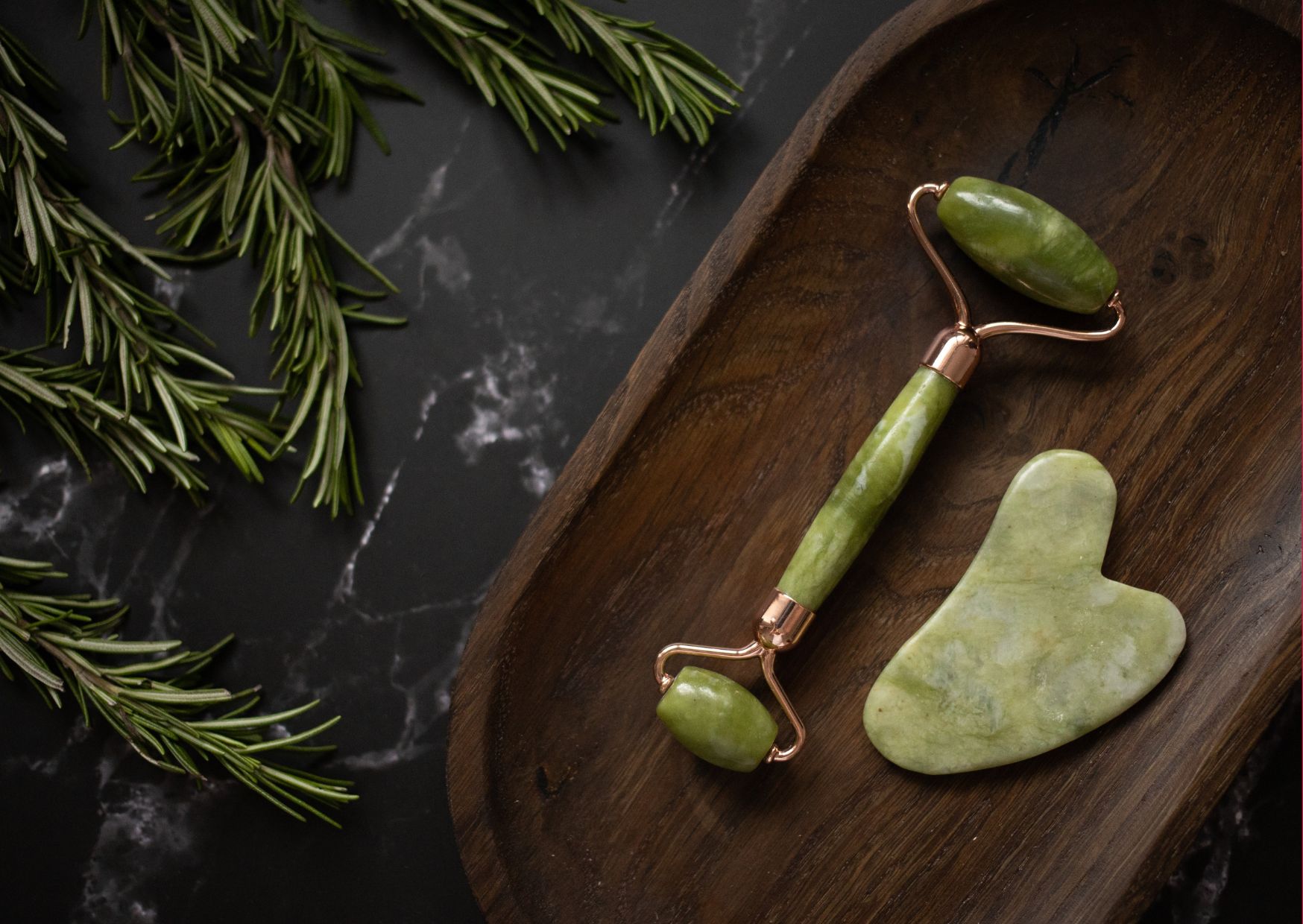 Comment utiliser le gua sha pour une peau éclatante ? - All about women Comment utiliser le gua sha pour une peau éclatante ? - All about women